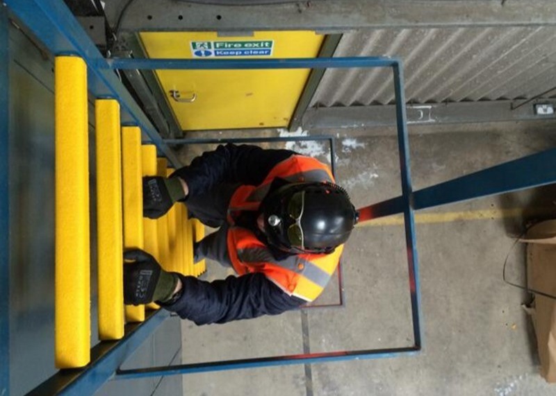 TOPEASY Non Slip Ladder Rung Covers FRP Stainless Steel Galvanized Anti ...